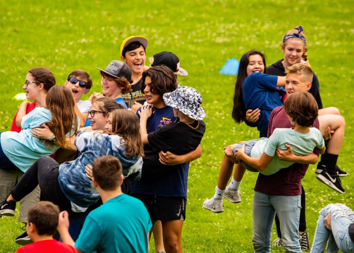 Tween Camp (7th – 9th Grades) – Twin Rocks