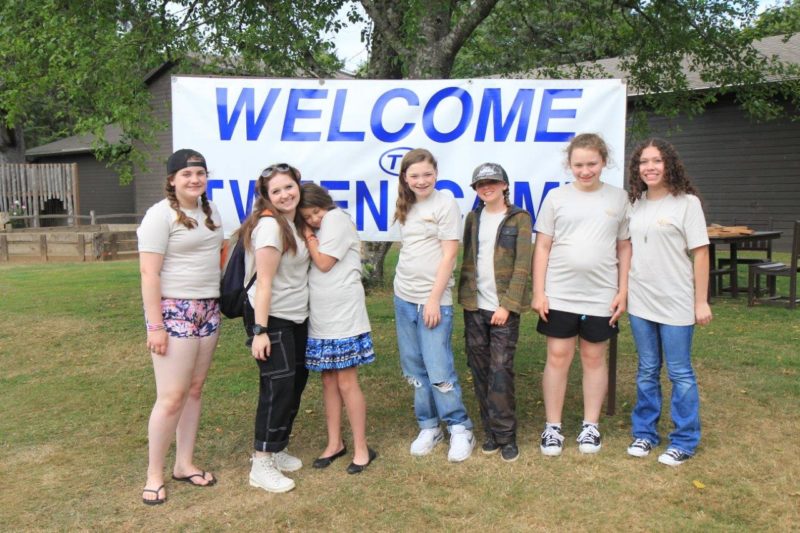 Tween Camp Pictures – Twin Rocks