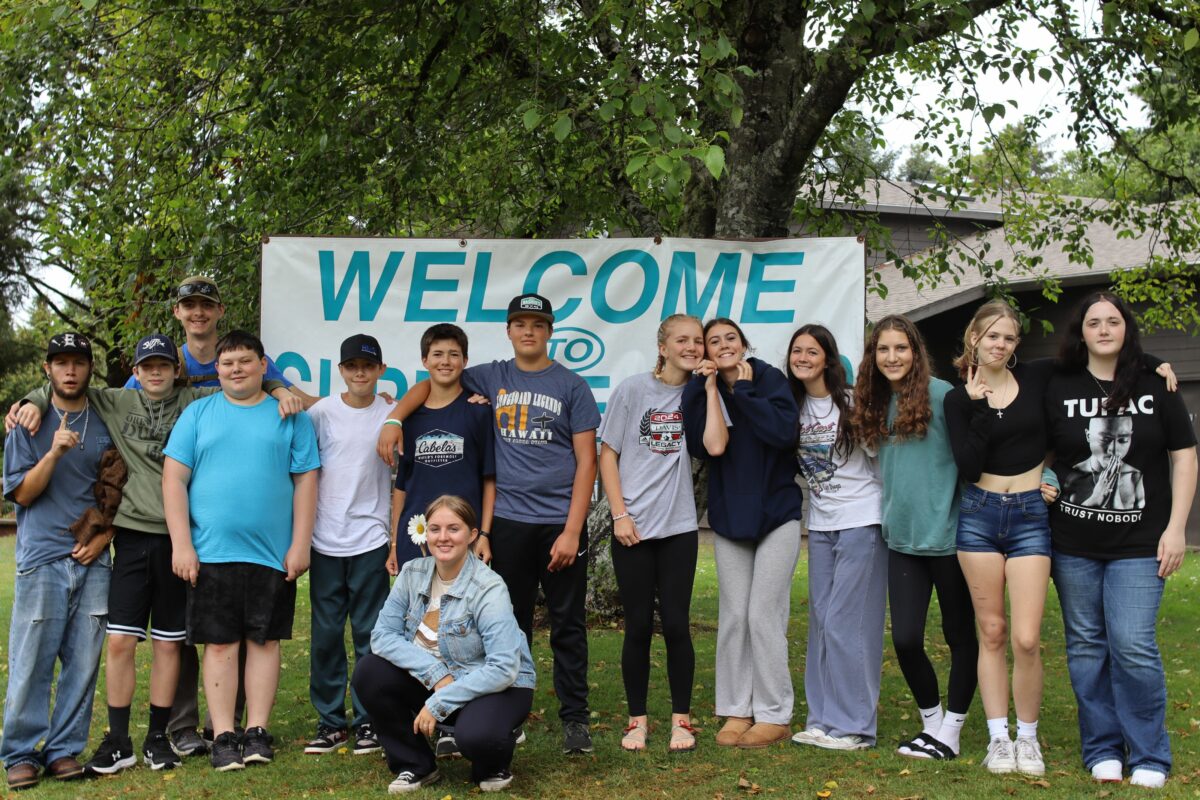 Surfside (9th- Recent Grads) – Twin Rocks
