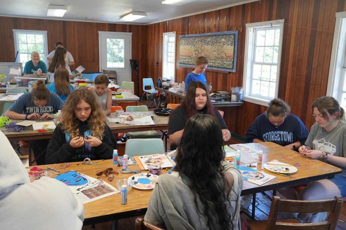 Tween Camp (7th – 9th Grades) – Twin Rocks