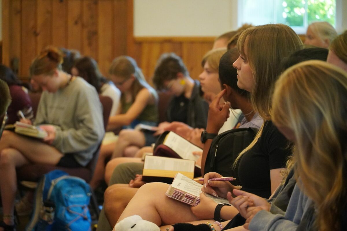 Tween Camp (7th – 9th Grades) – Twin Rocks